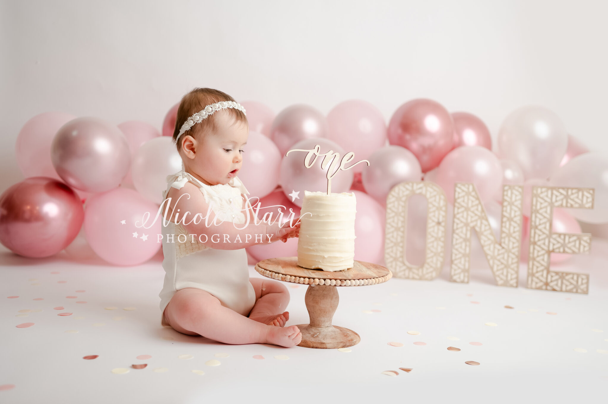 Saratoga Springs Cake Smash: Pink & White Balloon Theme