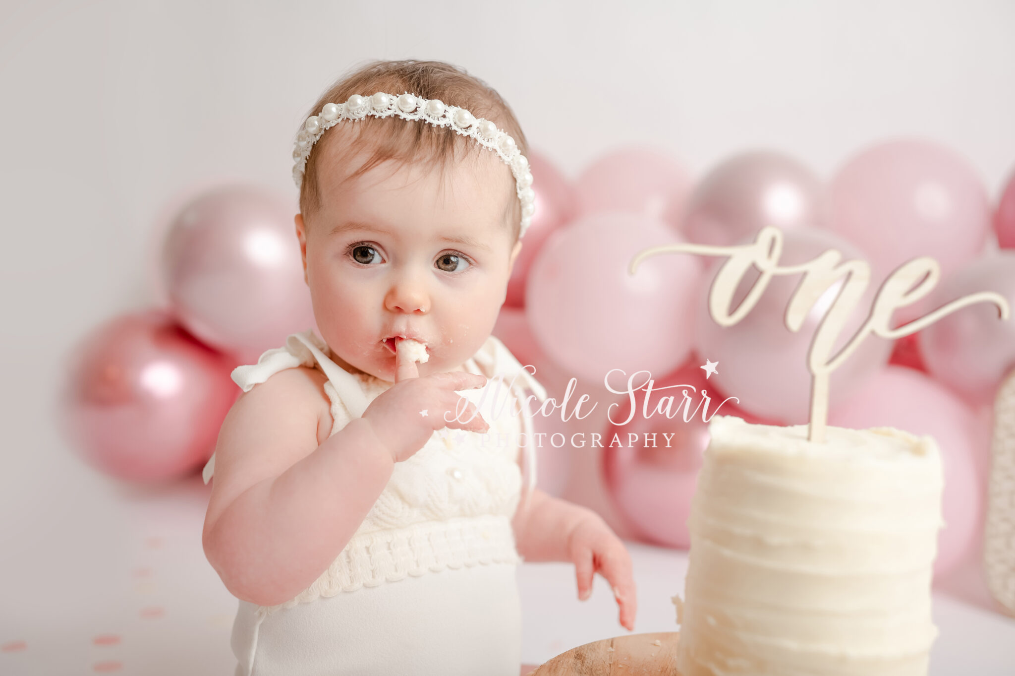 Saratoga Springs Cake Smash: Pink & White Balloon Theme